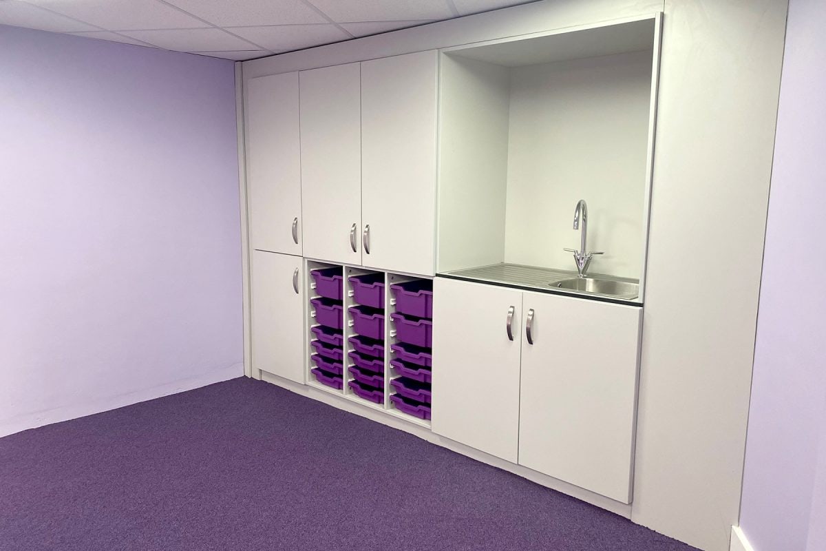 BROADGATE PRIMARY SCHOOL - STORAGE WALL - Flexit Solutions